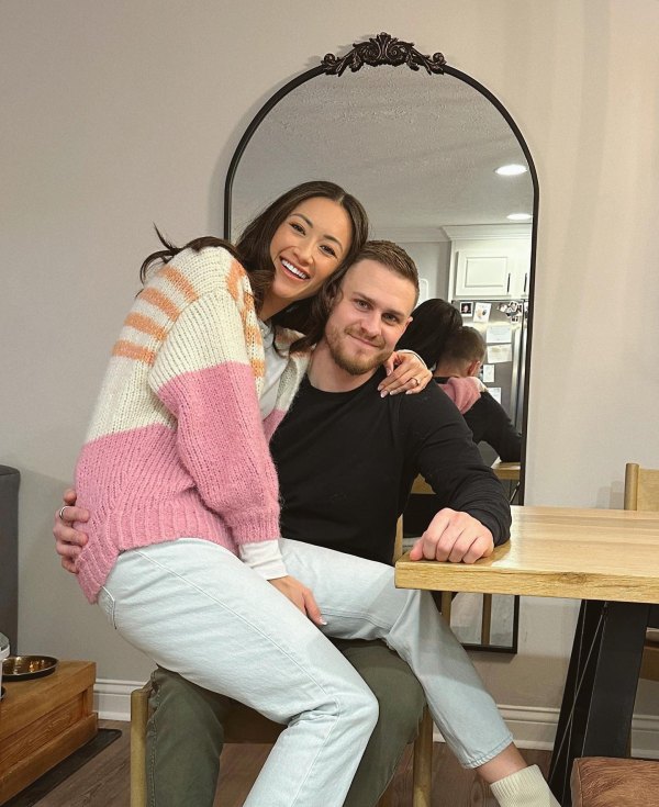 Bachelor’s Sydney Lotuaco, Nick Wehby Are Married: Details | Us Weekly
