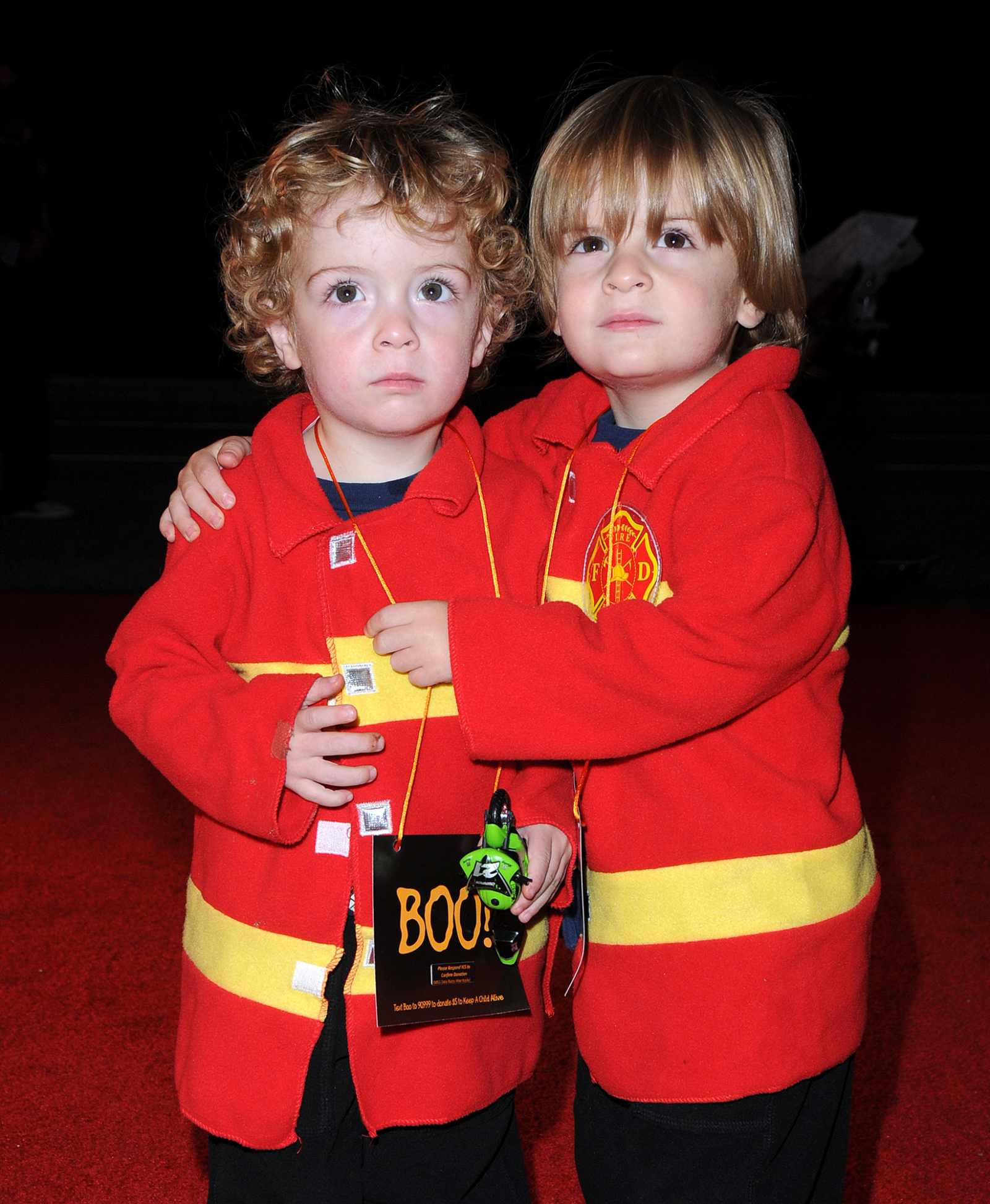 Charlie Sheen, Brooke Mueller's Rare Photos of Twins Bob and Max | Us ...