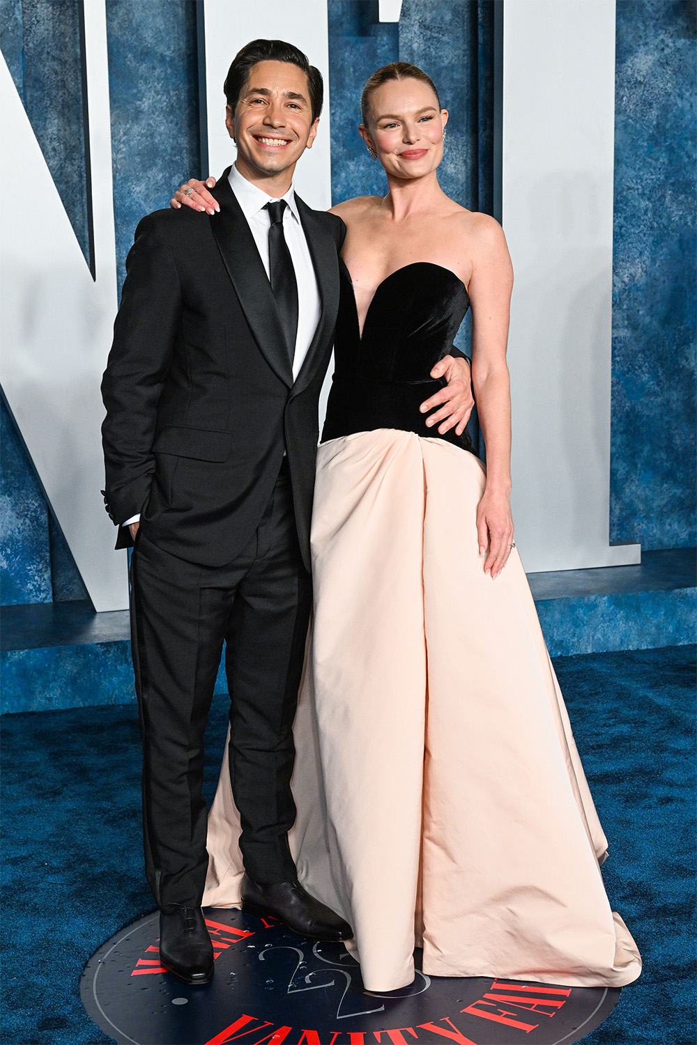 Kate Bosworth Hints at Justin Long Engagement While Flaunting Manicure ...