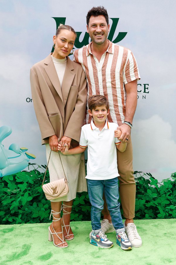 Peta Murgatroyd, Maksim Chmerkovskiy Surprise Son With New Puppy | Us ...