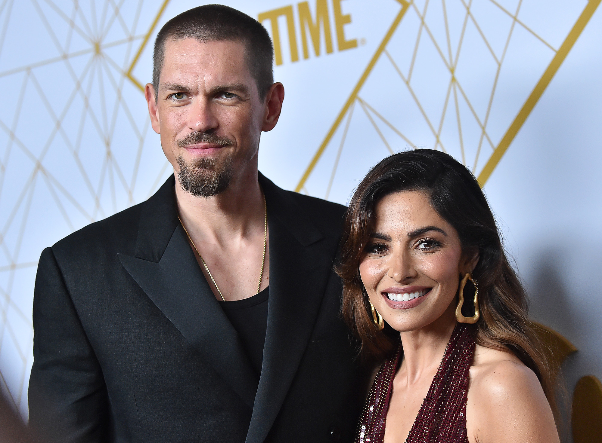 Steve Howey and Sarah Shahi's Relationship Timeline | Us Weekly