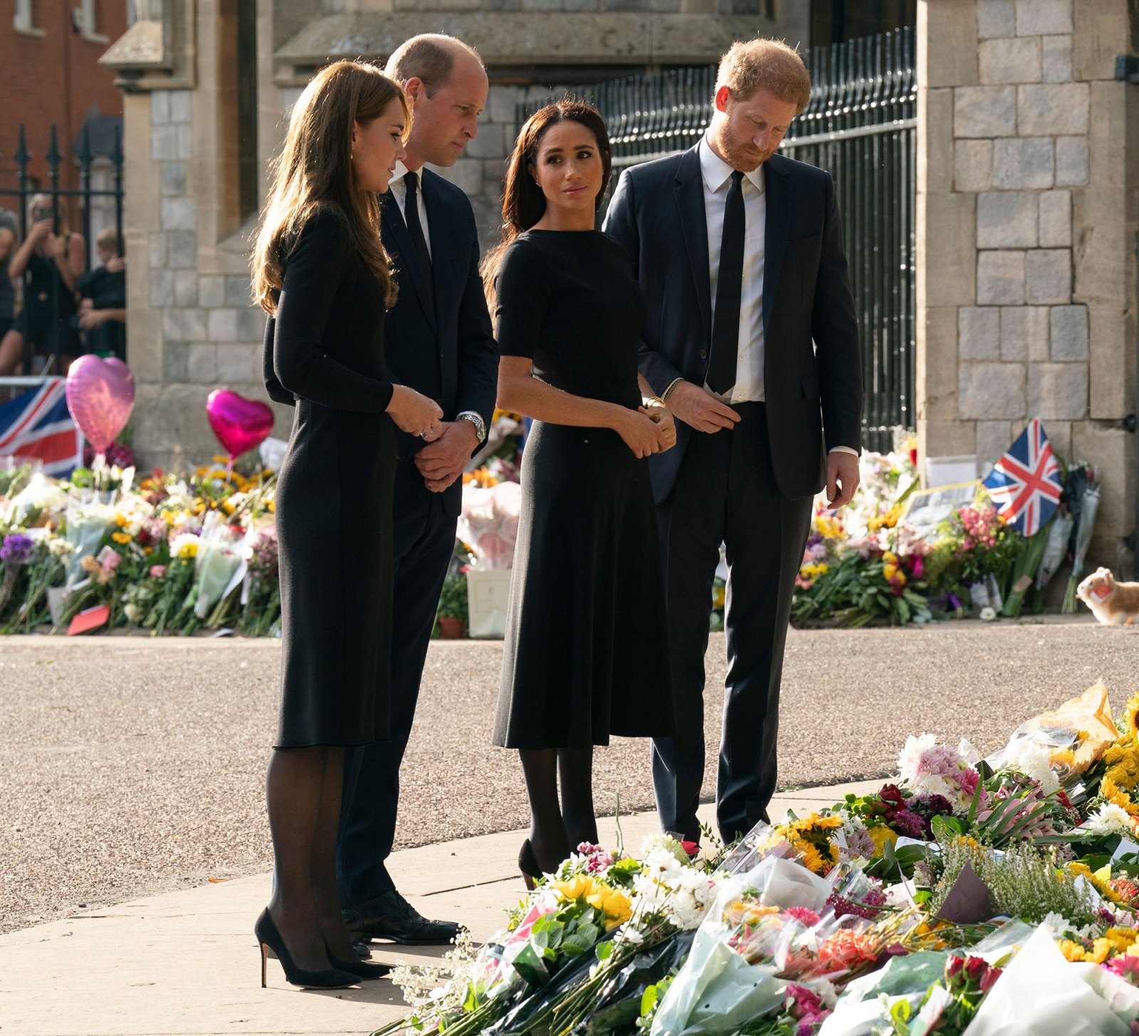 Princess Kate Said Harry, Meghan Walkabout Was Hard, Book Claims | Us ...