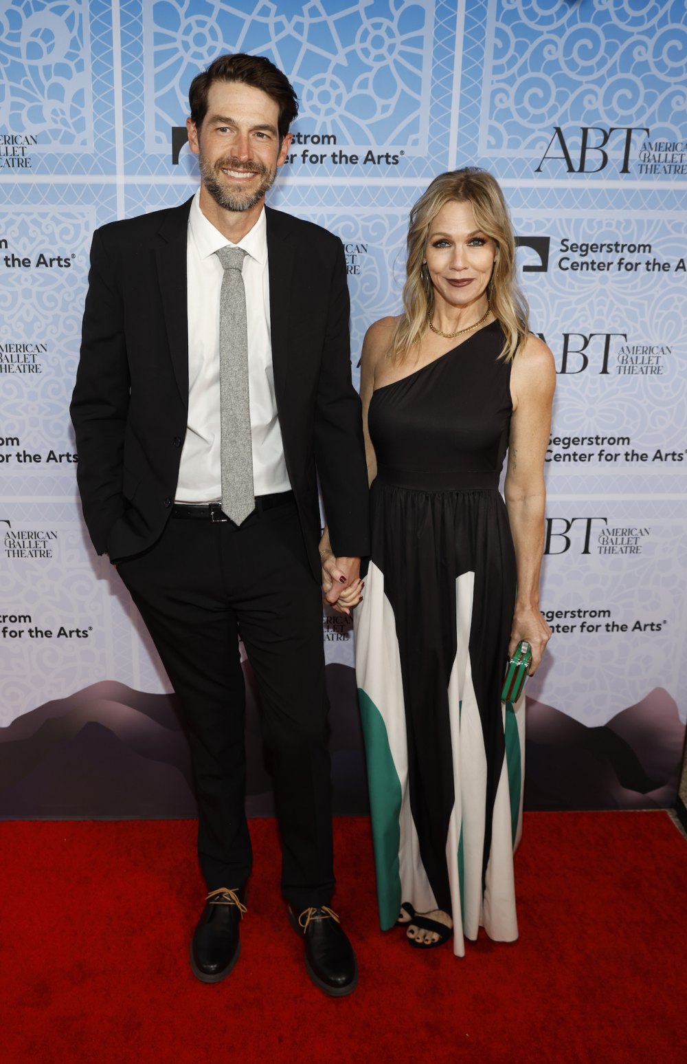 Jennie Garth's Family Guide: Ex Peter Facinelli, 3 Daughters | Us Weekly