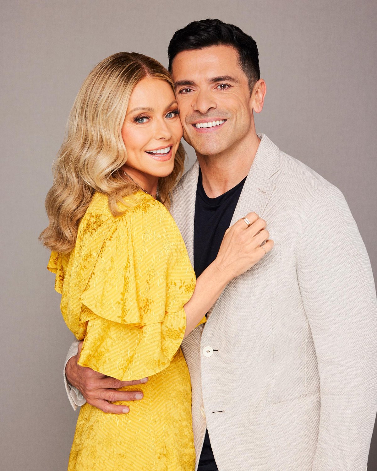 Kelly Ripa, Mark Consuelos ‘Digust’ Kids by Fake Making Out | Us Weekly