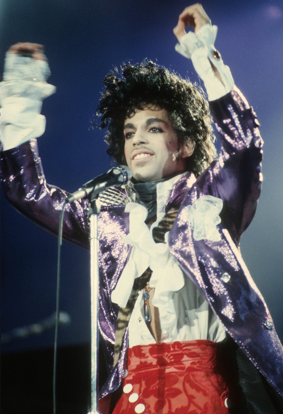 Prince’s Final Performance of ‘Purple Rain’ Will Give You Chills | Us ...
