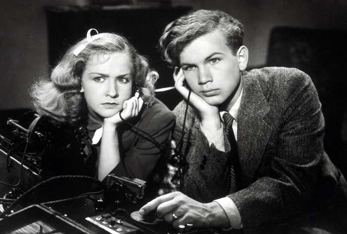 Stars Who Played Nancy Drew Through the Years: Kennedy McMann, More ...