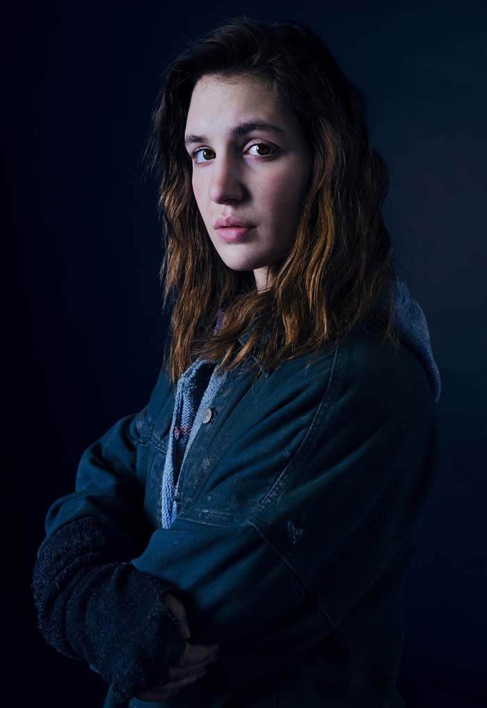 'Yellowjackets' Cast Break Downs Shauna's 'Intense' Stillbirth Episode ...