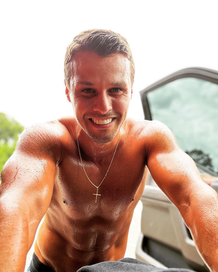 Miranda Lambert Thirsts Over Brendan McLoughlin’s Shirtless Pic | Us Weekly