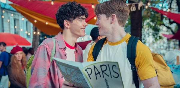 Heartstopper's Kit Connor Wasn't Sure He Would Come Out as Bisexual ...