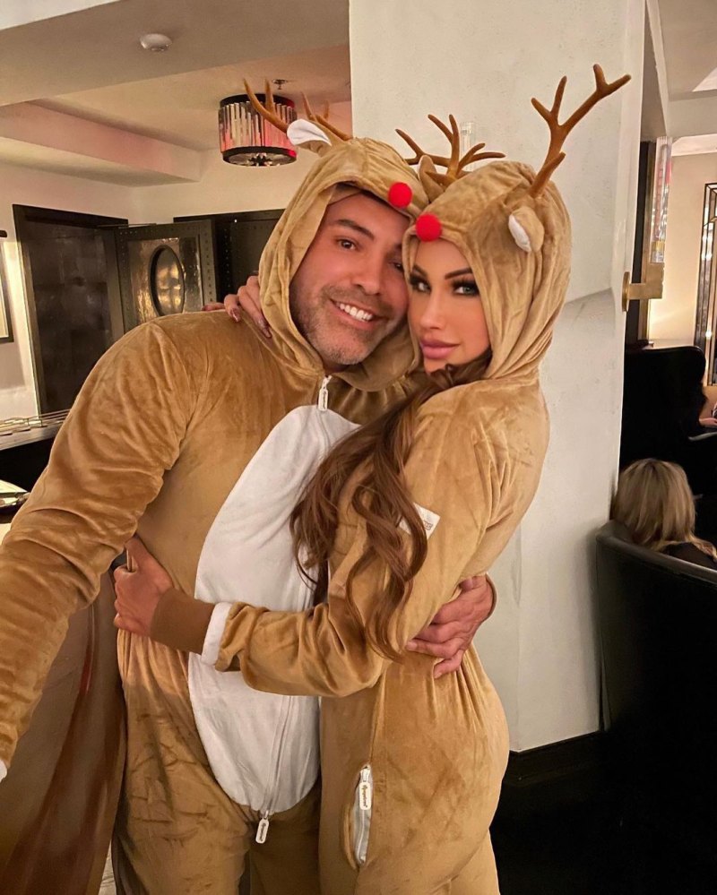 Oscar De La Hoya and Girlfriend Holly Sonders’ Relationship Timeline ...