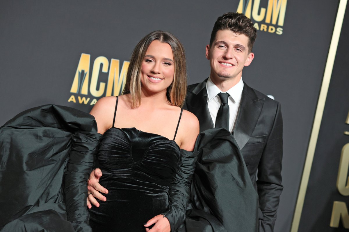 ‘American Idol’ Alums Gabby Barrett, Cade Foehner Expecting Baby No. 3 ...