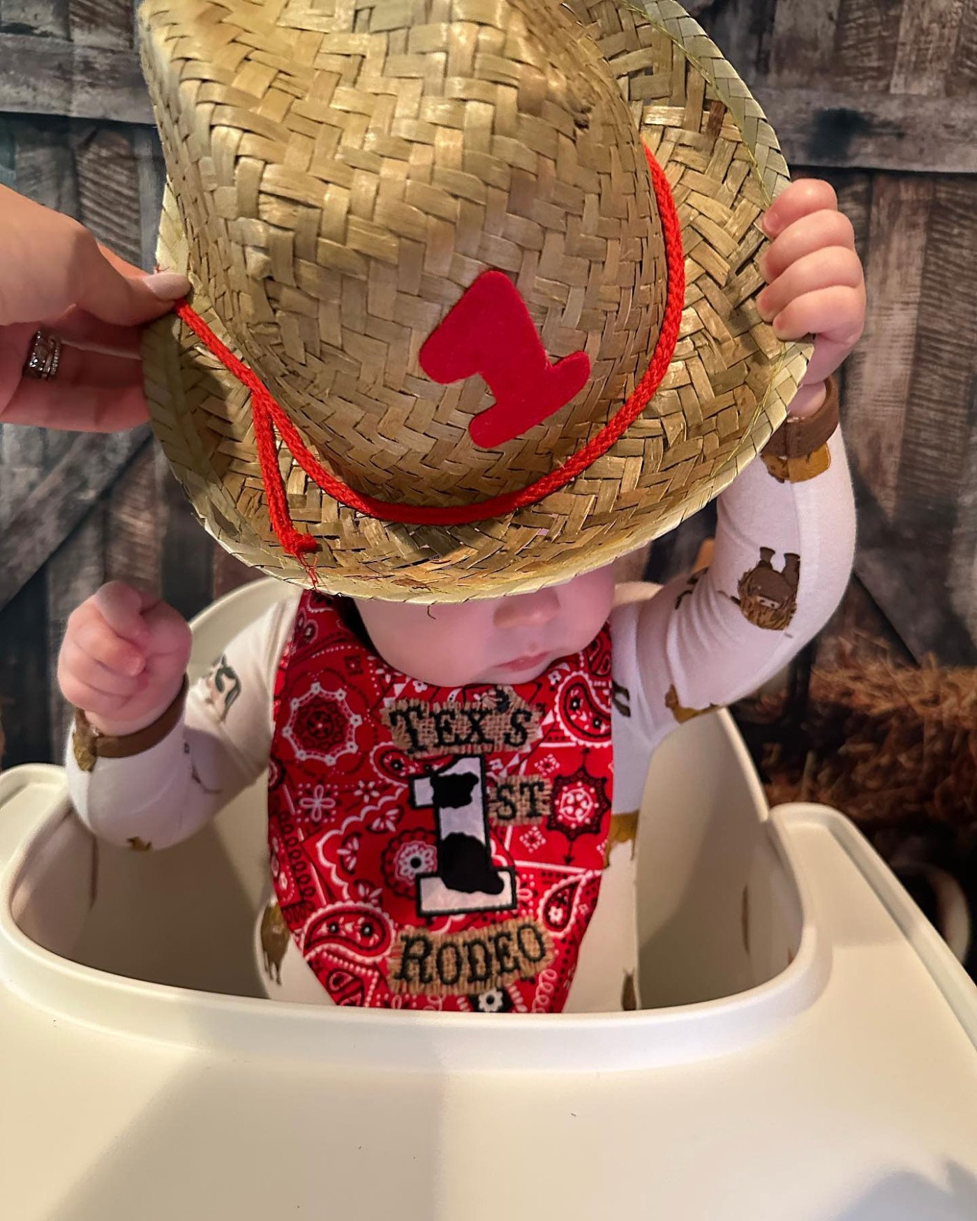 Country Singer Luke Combs and Wife Nicole’s Family Album: Photos | Us ...