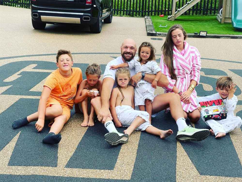 Meet Tyson Fury’s Family: His Wife, Kids and More