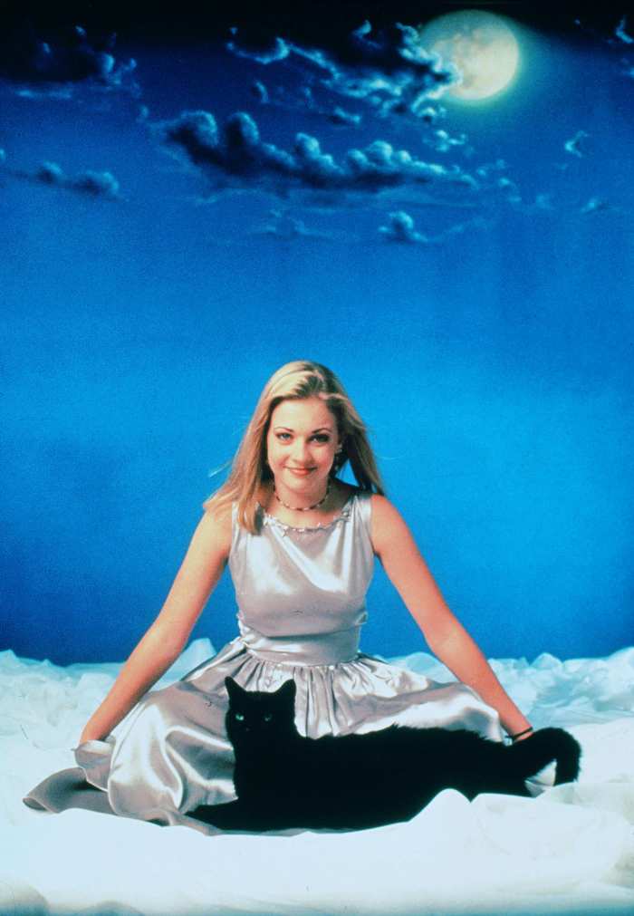 Melissa Joan Hart News - Us Weekly