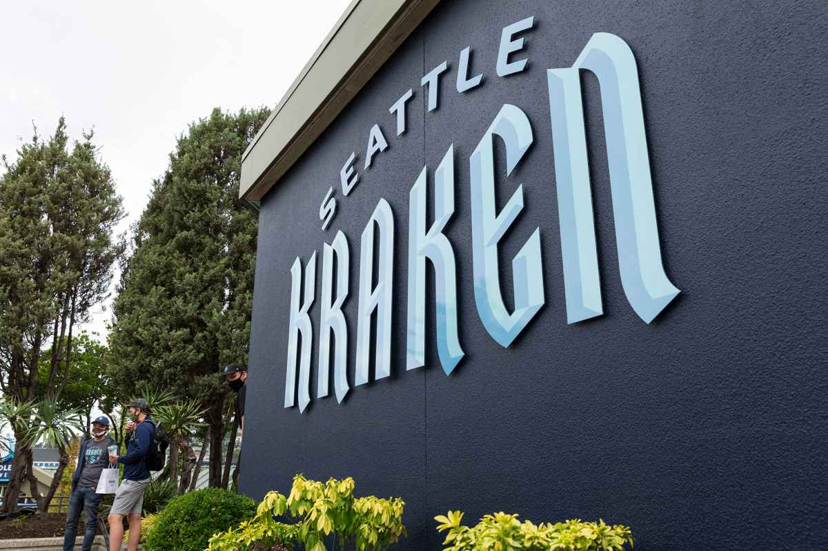 Seattle Kraken Deletes Sexy BookTok Videos After Alex Wennberg Drama ...
