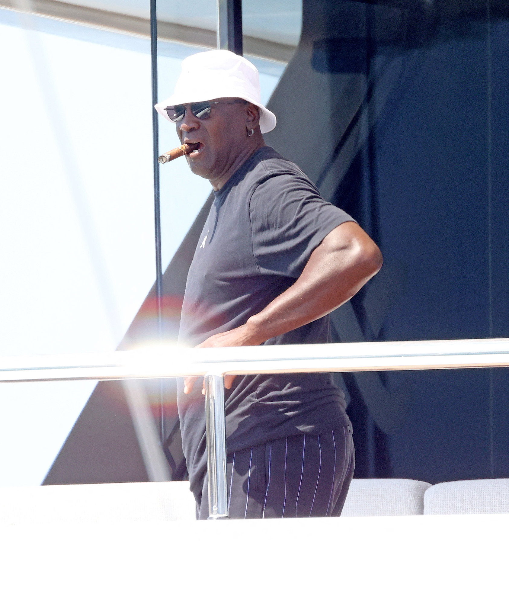 Leonardo DiCaprio, Tom Brady and More Rich Men on Yachts: Pics | Us Weekly
