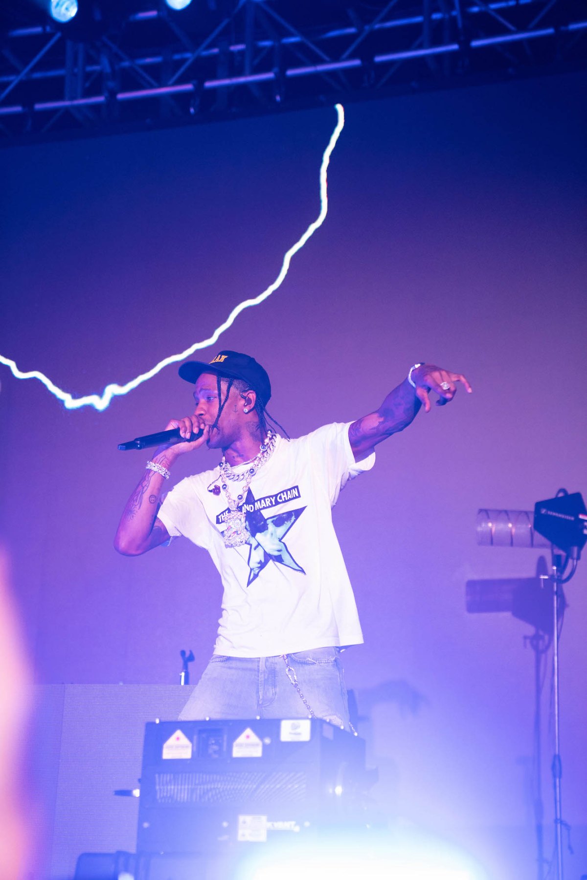 Travis Scott Announces 1st Tour After Astroworld Tragedy | Us Weekly
