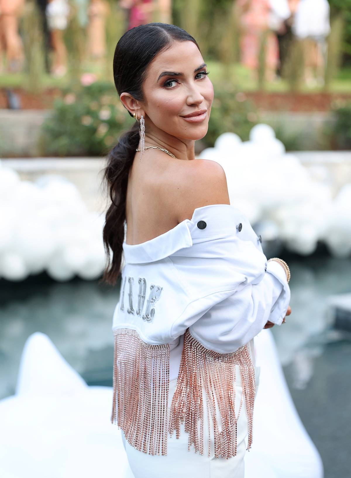 Kaitlyn Bristowe Asks for Signs She’s on the ‘Right Path’ After Split ...