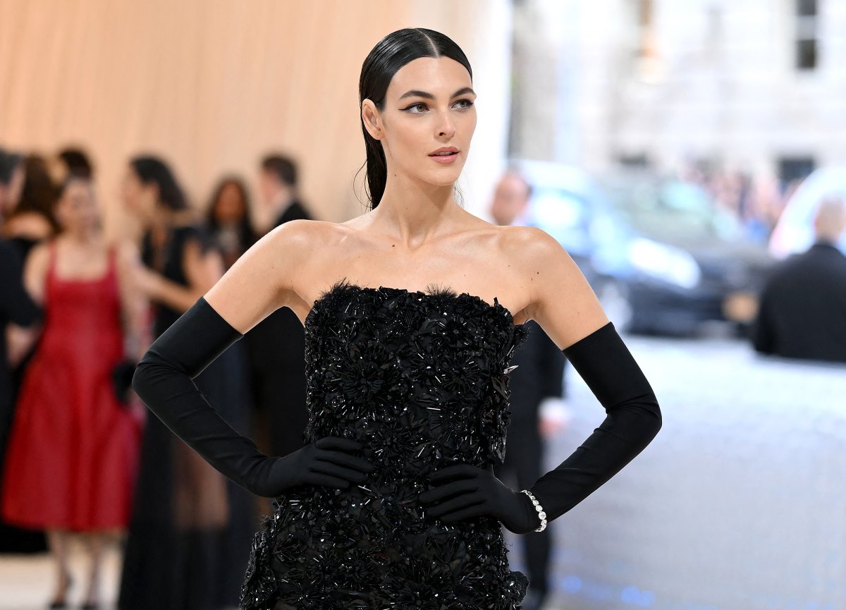 Who Is Vittoria Ceretti? Meet Leonardo DiCaprio's Model Girlfriend | Us ...