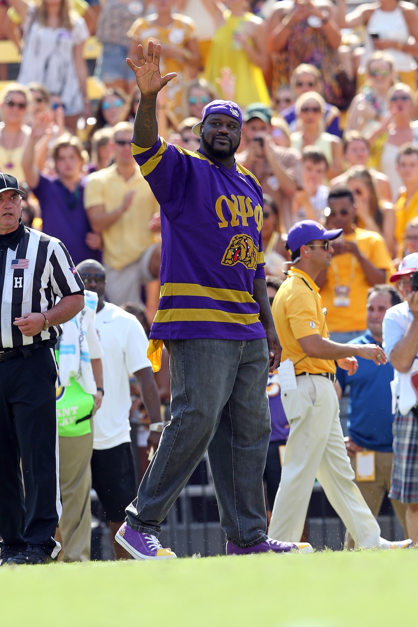 Celebrities Who Are College Football Fans | Us Weekly
