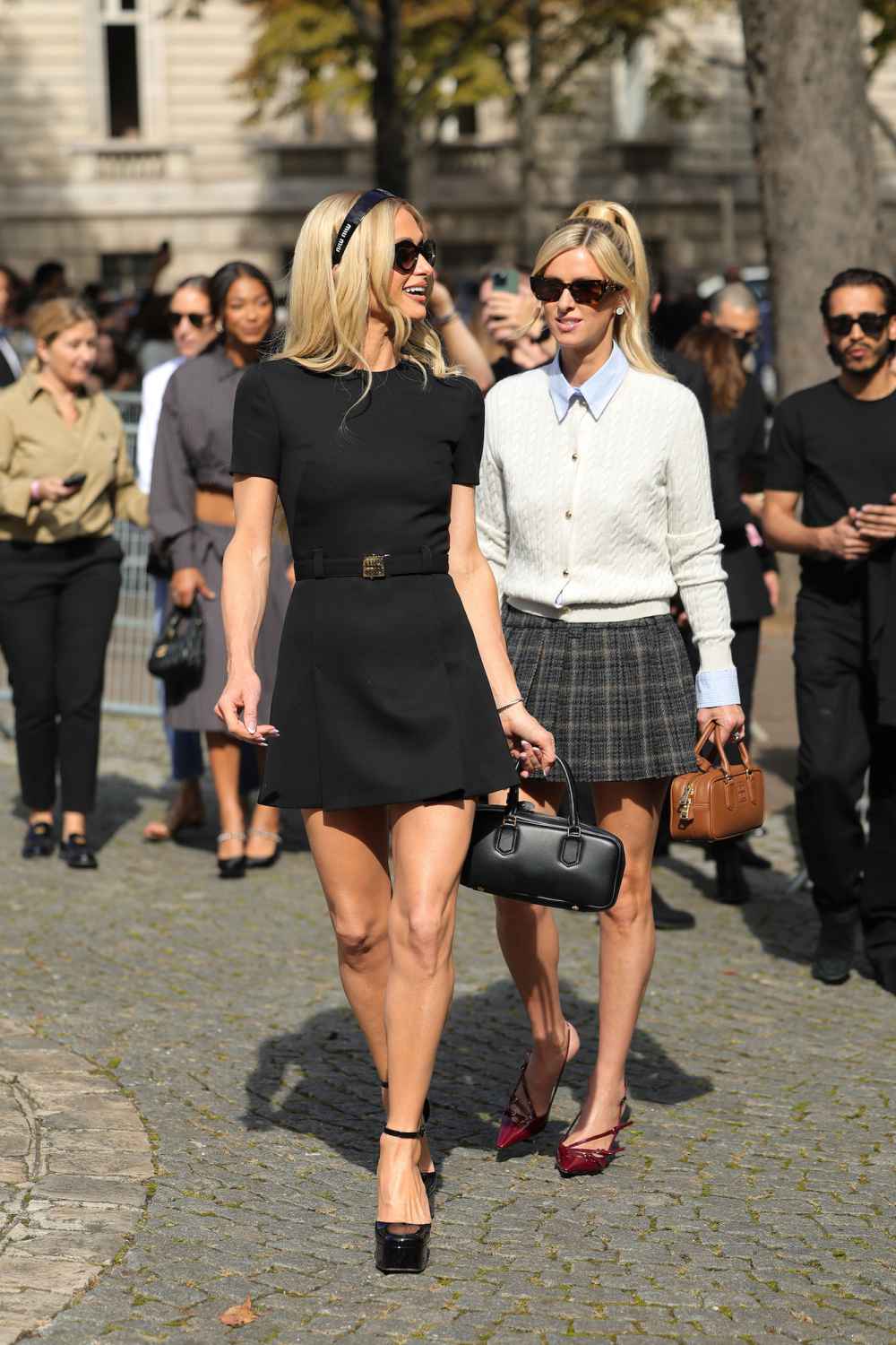 The Best Celebrity Photos From Paris Fashion Week Us Weekly