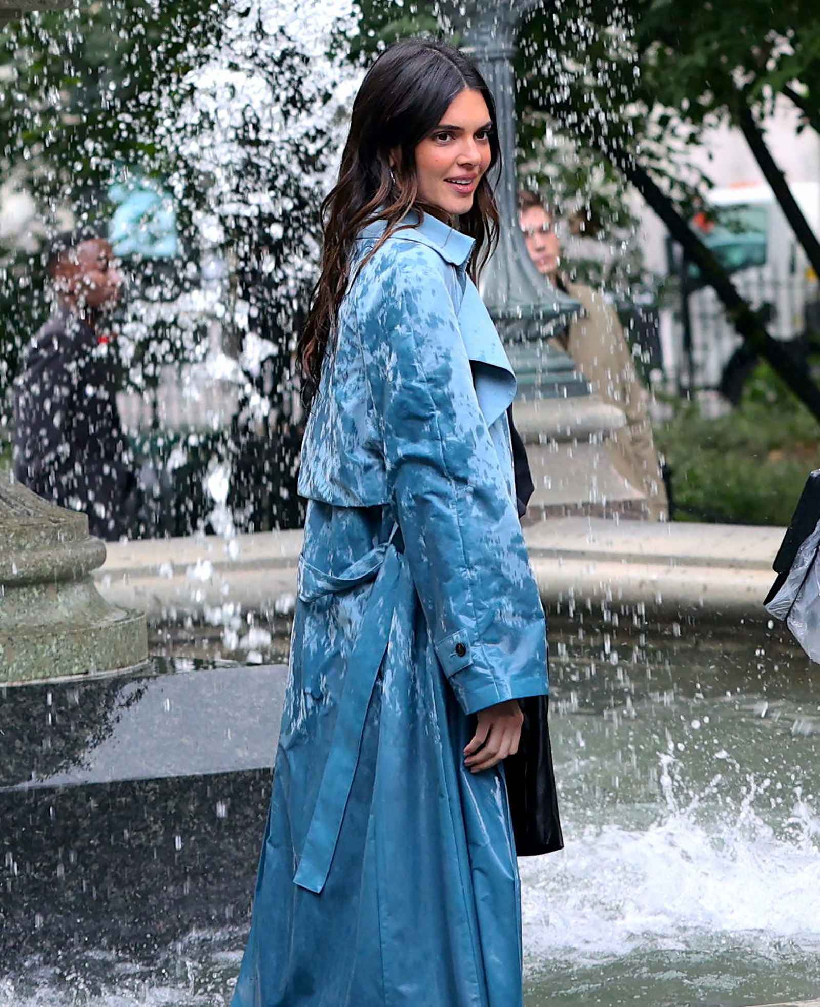 Kendall Jenner Jumps in Fountain Fully Dressed for Calvin Klein Ad | Us ...