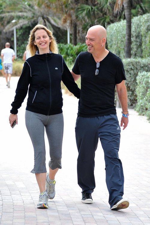 Howie Mandel’s Wife Inspired Him to Get Help for His OCD | Us Weekly