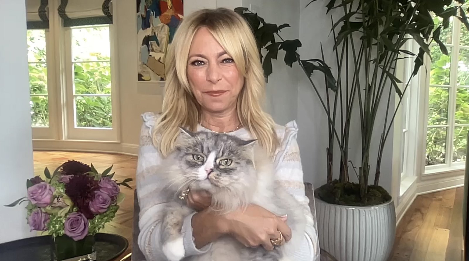 RHOBH's Sutton Stracke's Cat Is Us Weekly's Reality Pet of the Year ...