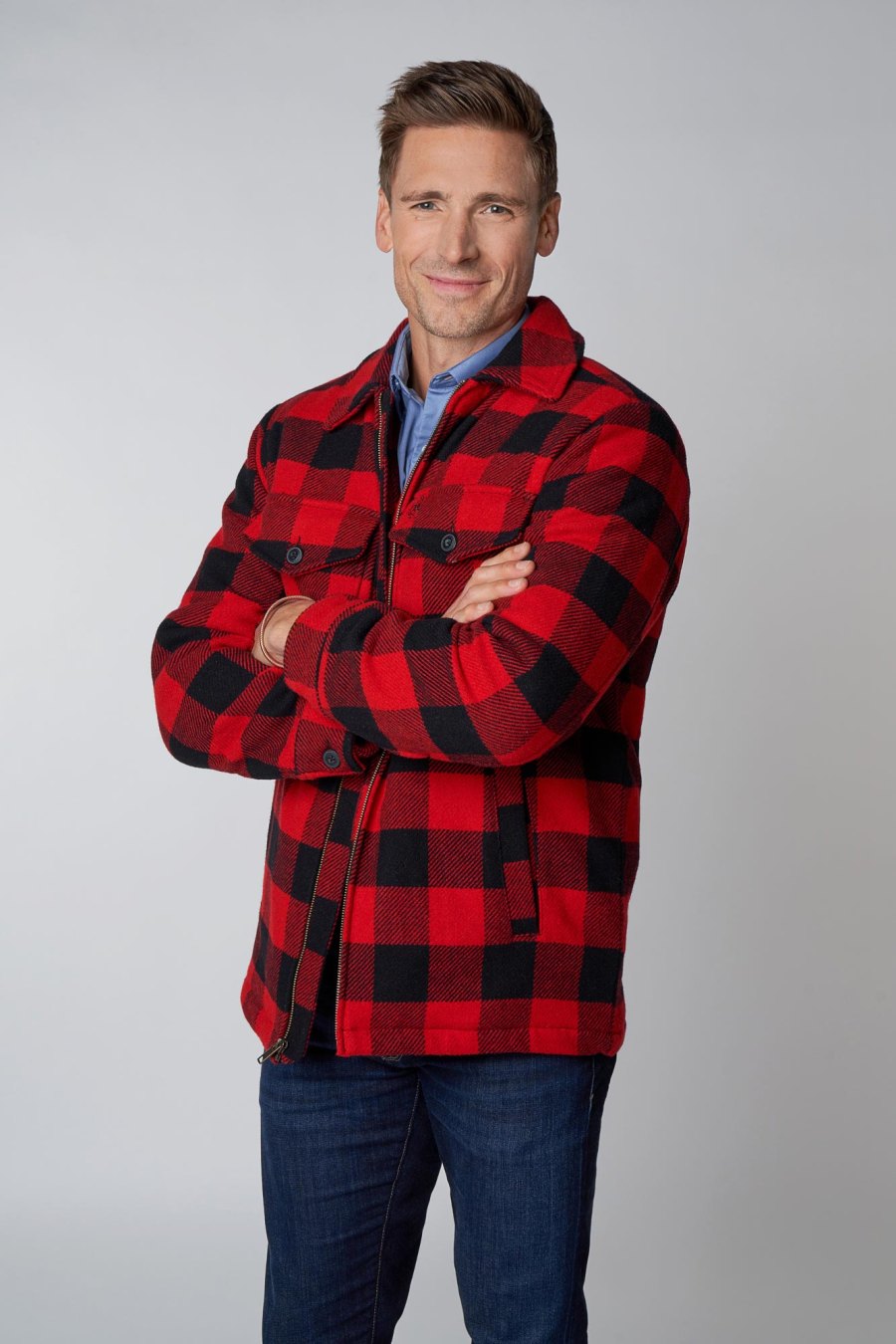 Andrew Walker Shares Why He Gave Tyler Hynes Nod in ‘Christmas Island ...