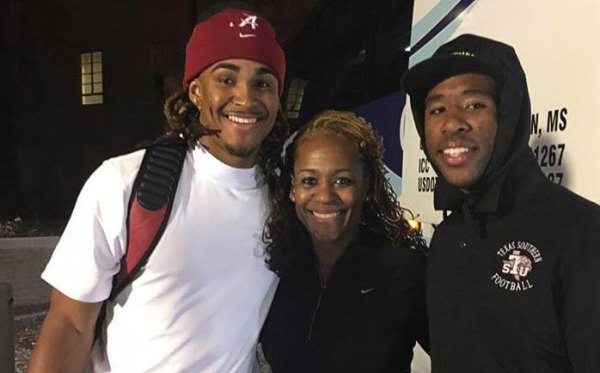 Famous NFL Moms: Donna Kelce and More Parents of Football Players | Us ...