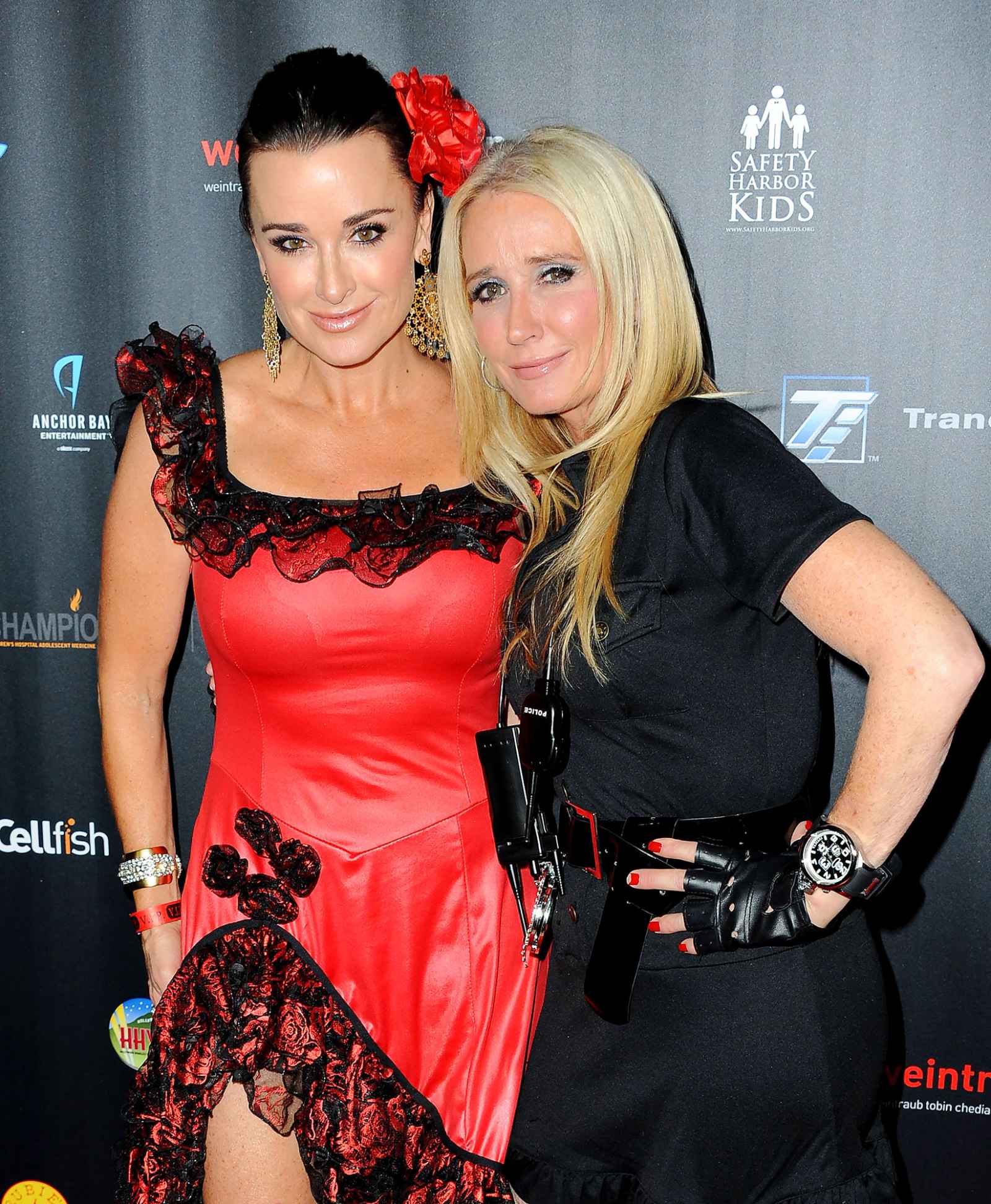 Kyle Richards' Sibling Fights Prepared Her for Mauricio Umansky Drama ...