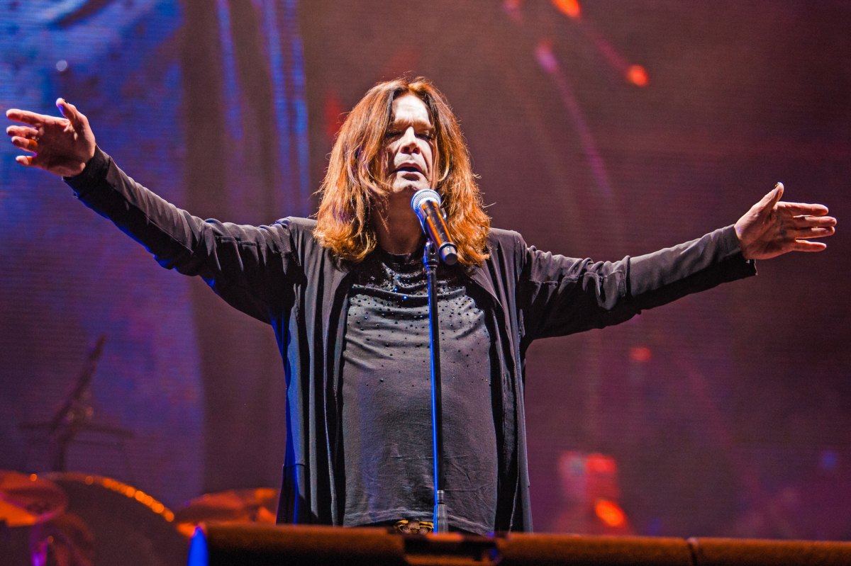 Ozzy Osbourne Would ‘Die A Happy Man’ If He Could Do 1 More Show | Us ...