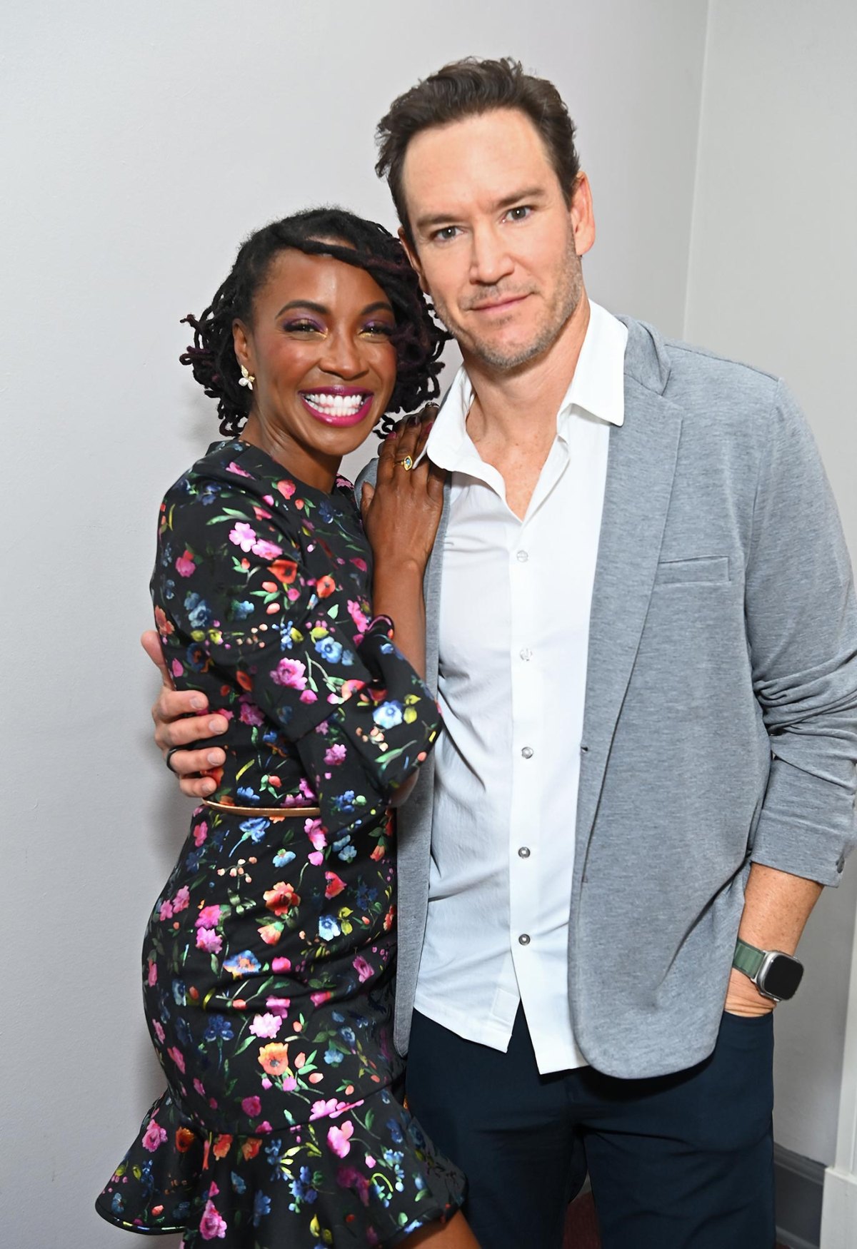 Shanola Hampton and Mark-Paul Gosselaar Debate 'Found' Meeting | Us Weekly