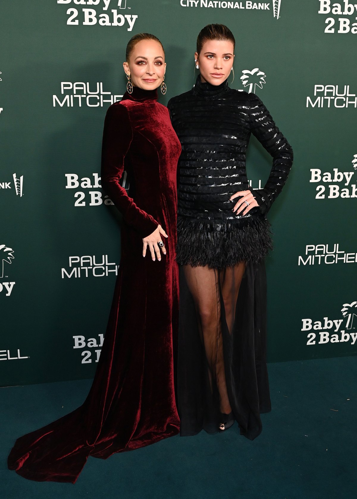 Nicole Richie, Sister Sofia Richie Make Rare Red Carpet Appearance | Us ...
