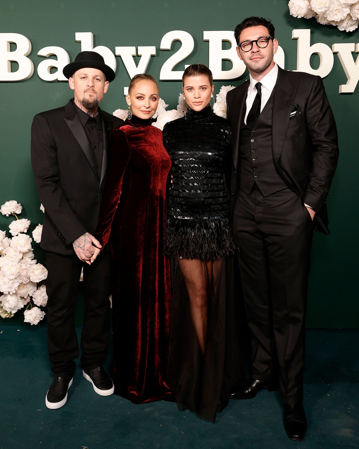 Nicole Richie, Sister Sofia Richie Make Rare Red Carpet Appearance | Us ...