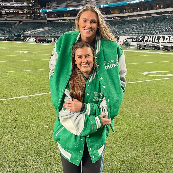 Eagles Star Jake Elliott's Wife Calls Kylie Kelce a 'National Treasure ...