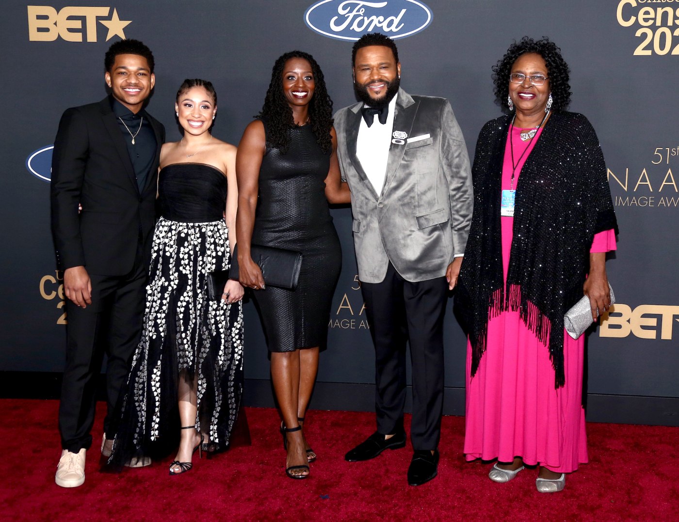 Anthony Anderson’s Family Guide: His Mom Doris, Kids and More | Us Weekly