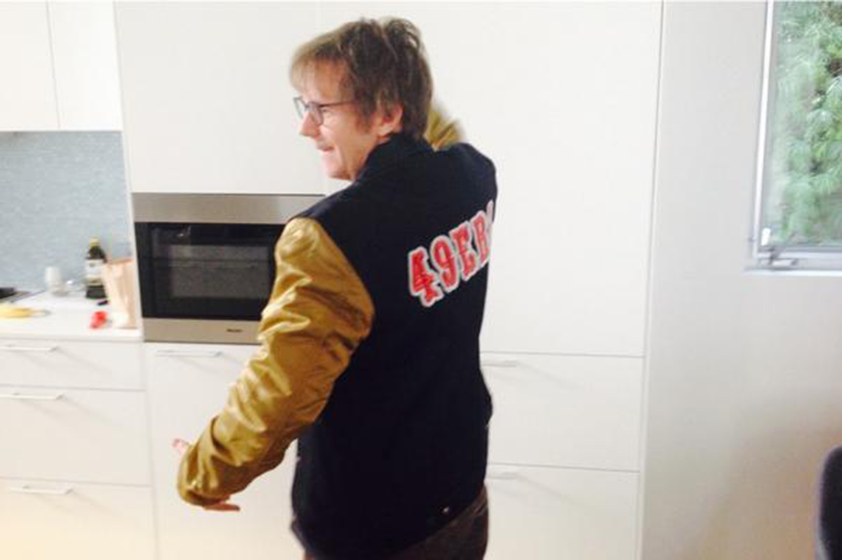 Celebrity Fans of the San Francisco 49ers: Jeremy Renner and More | Us ...