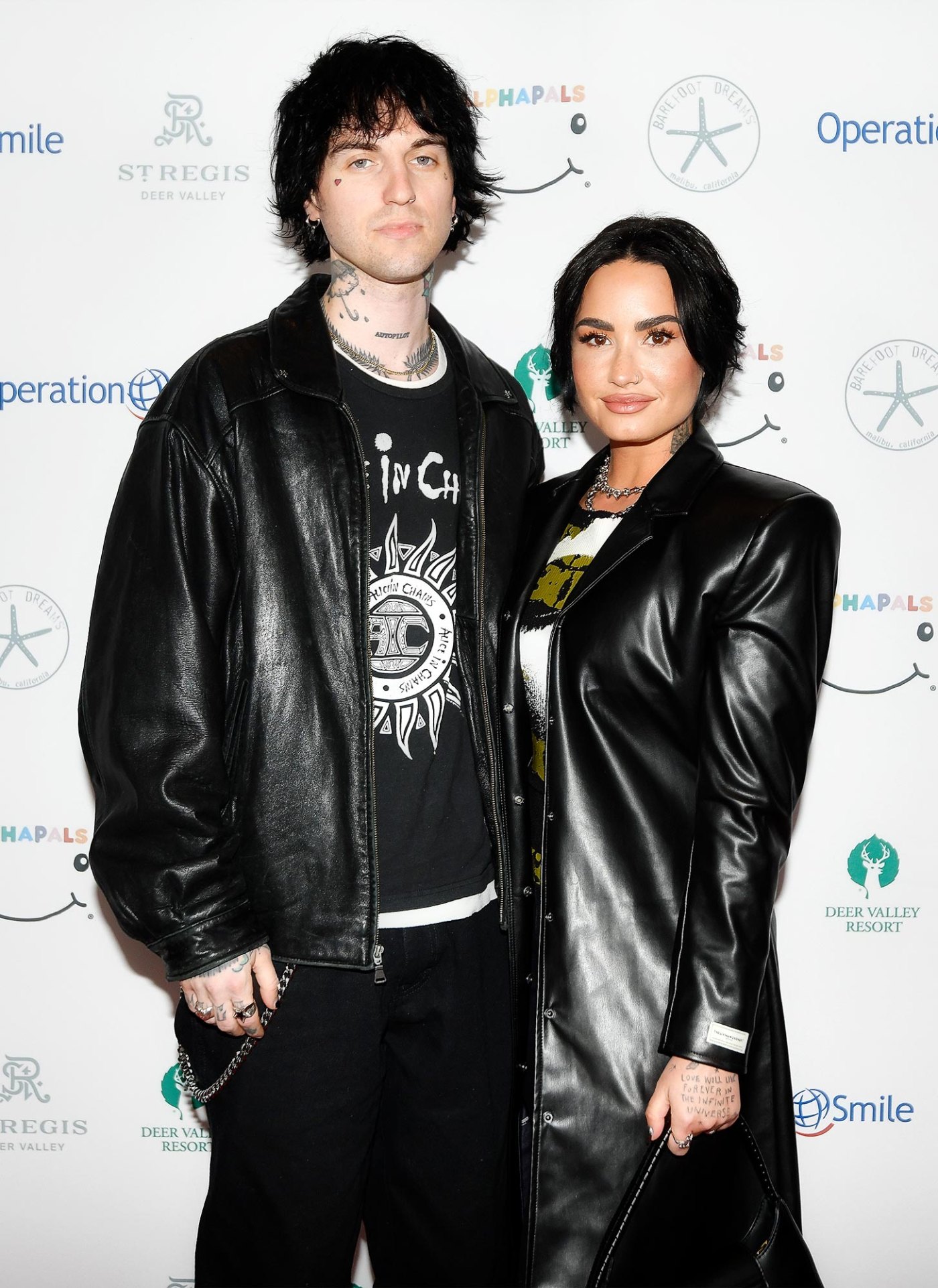 Demi Lovato and Fiance Jordan Lutes Aren't 'Stressing' About Wedding ...