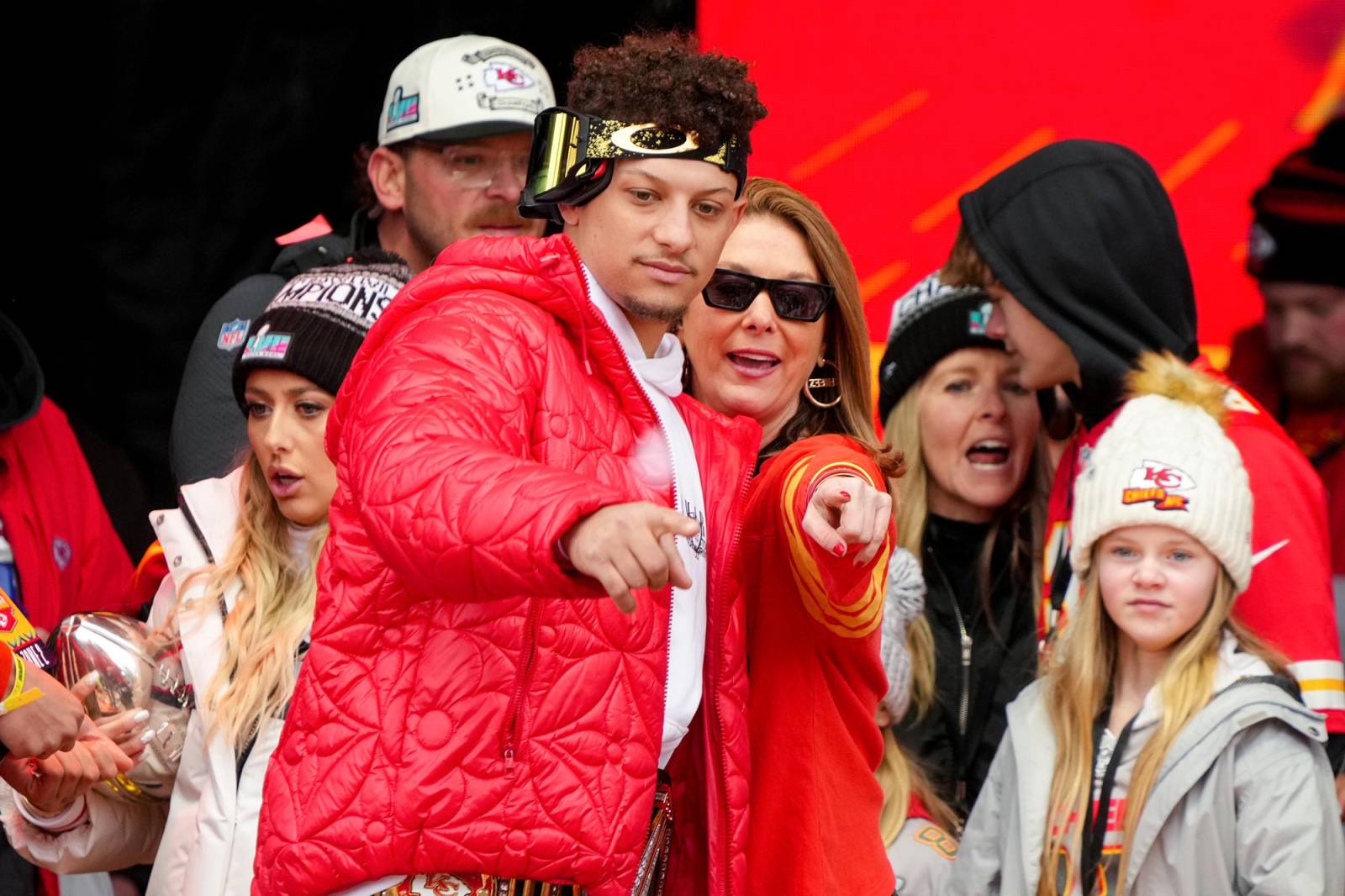 Patrick Mahomes’ Family Guide: Parents, Siblings and Kids | Us Weekly