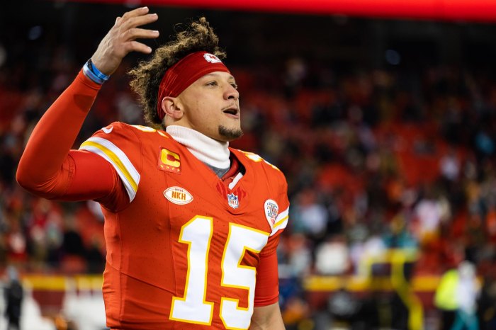 Patrick Mahomes Gives Locker Room Speech After Chiefs Win | Us Weekly