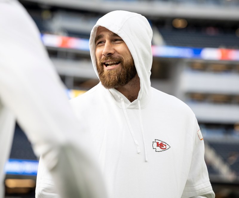 How Travis Kelce Reacted to Jason Kelce's Viral Shirtless Antics | Us ...