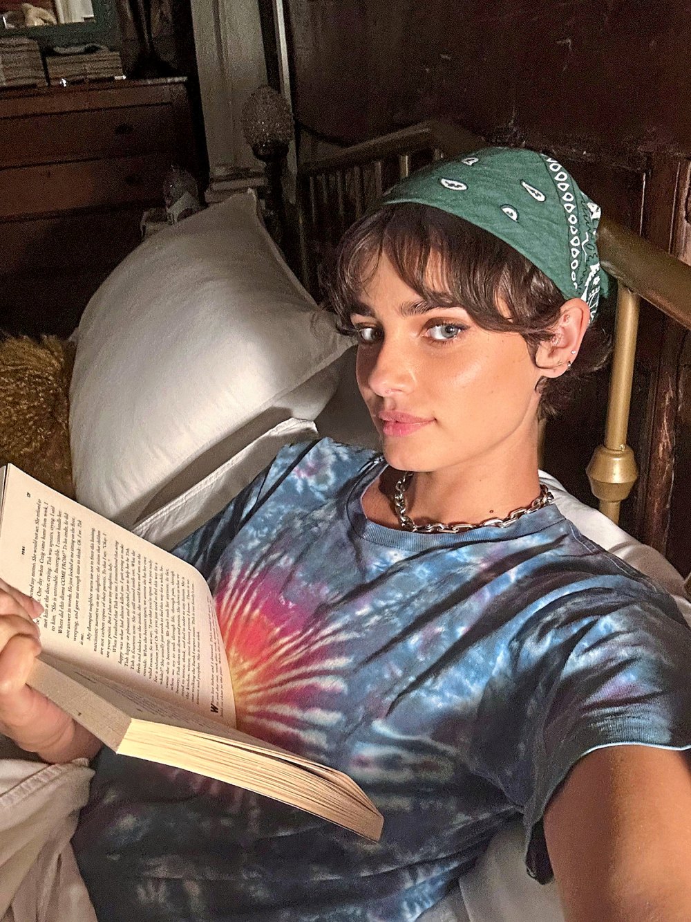 Taylor Hill's Morning Routine Includes 'Quality Time' With Husband ...