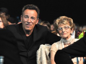 Bruce Springsteen’s Family Guide: Meet The Boss’ Parents, Children | Us ...