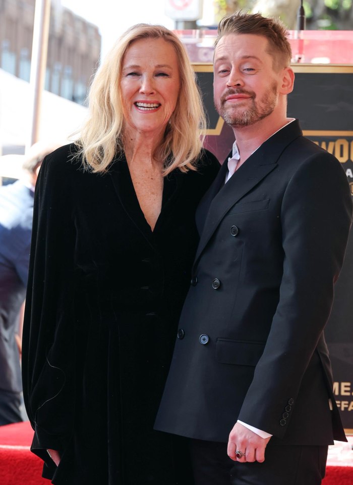 La vez que a Catherine O'Hara la confundieron con la mamá de Macaulay ...