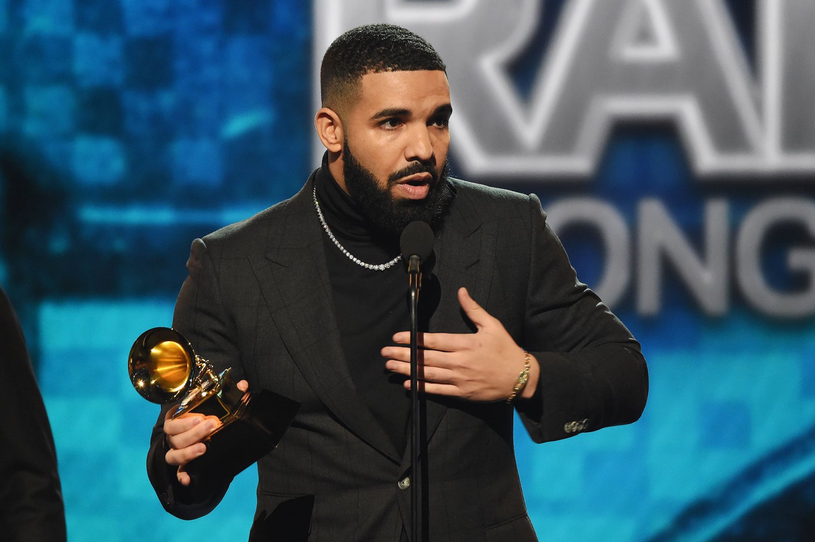 Drake Slams the Grammys, He Skips the Awards Show for His Concert | Us ...