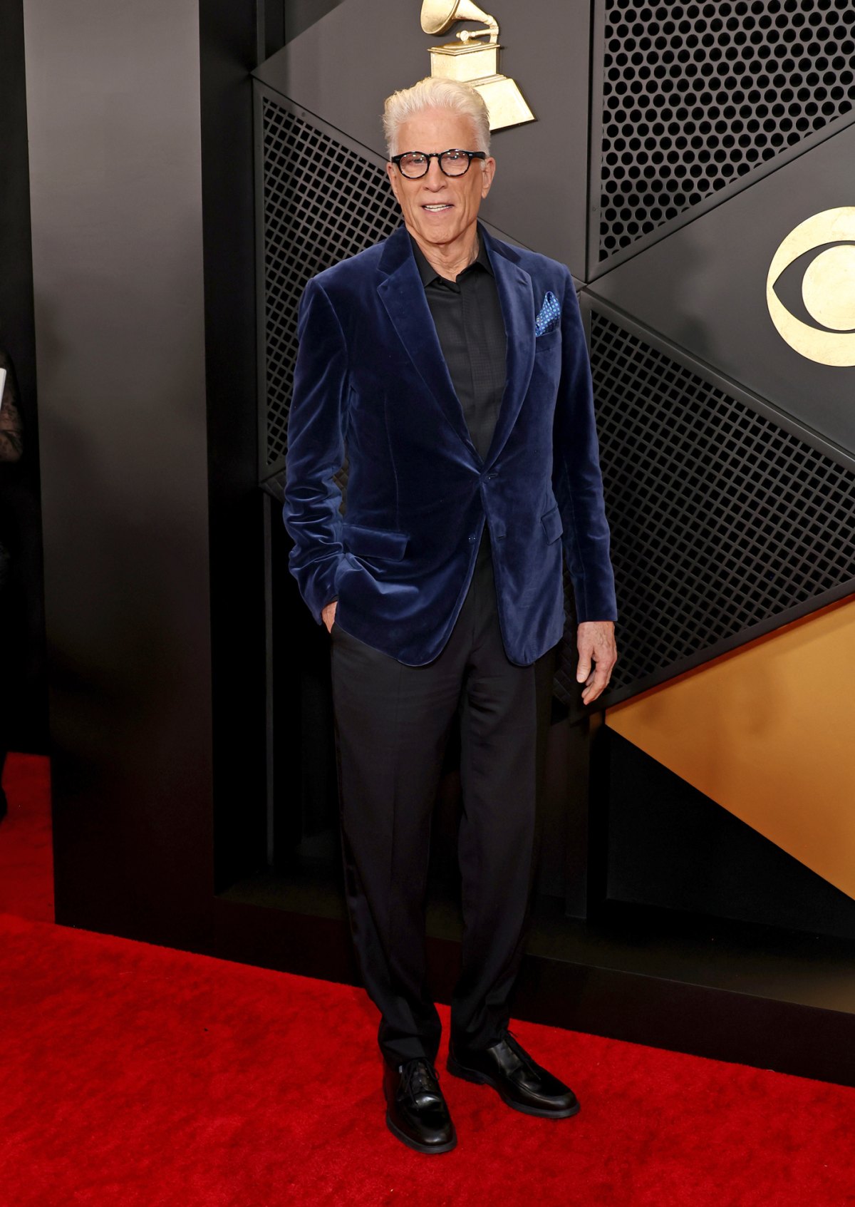 Ted Danson Apologizes to Kelsey Grammer for Arguing During ‘Cheers ...
