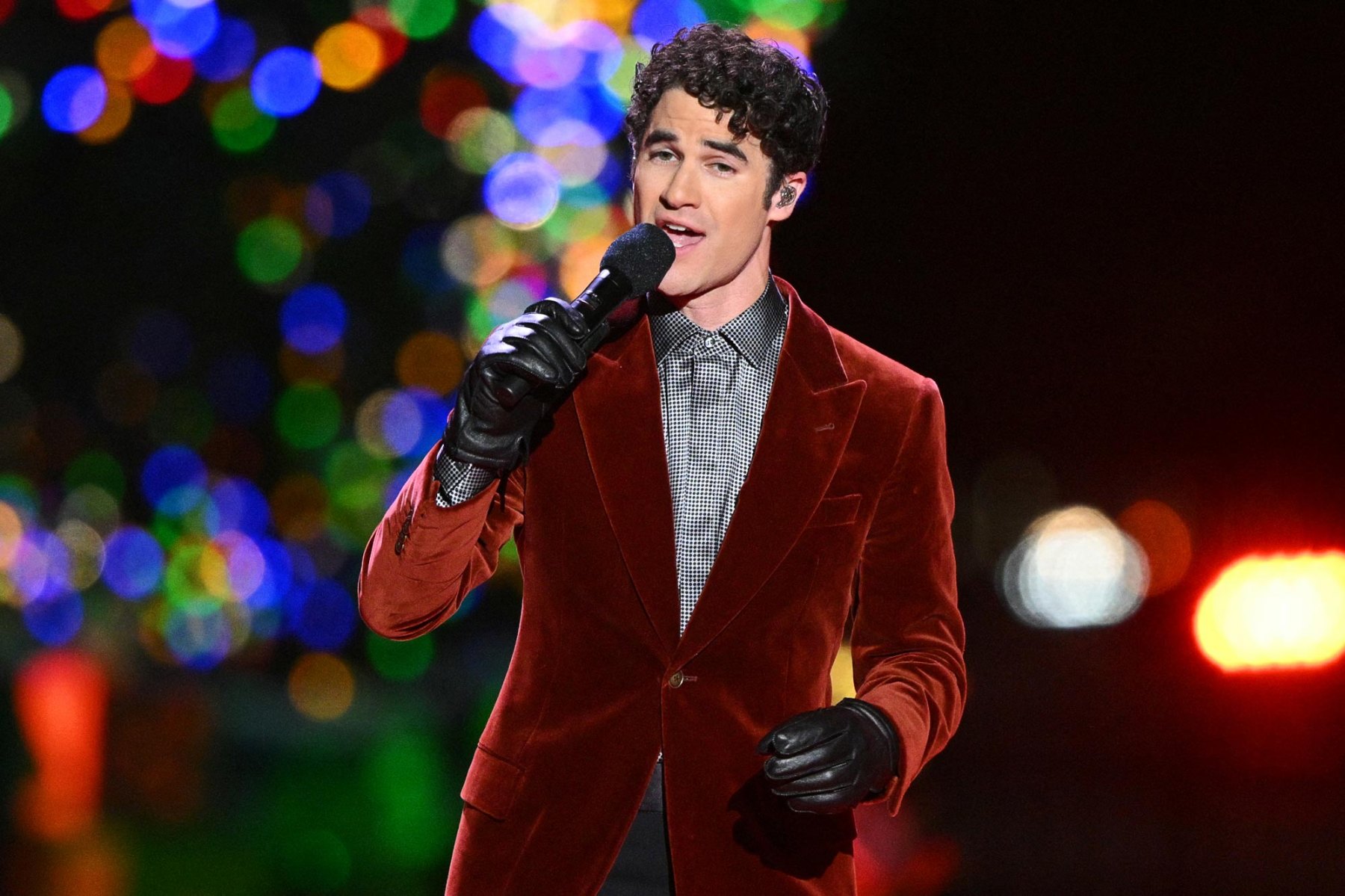 Gwyneth Paltrow Ski Trial Musical to Include Glee's Darren Criss | Us ...