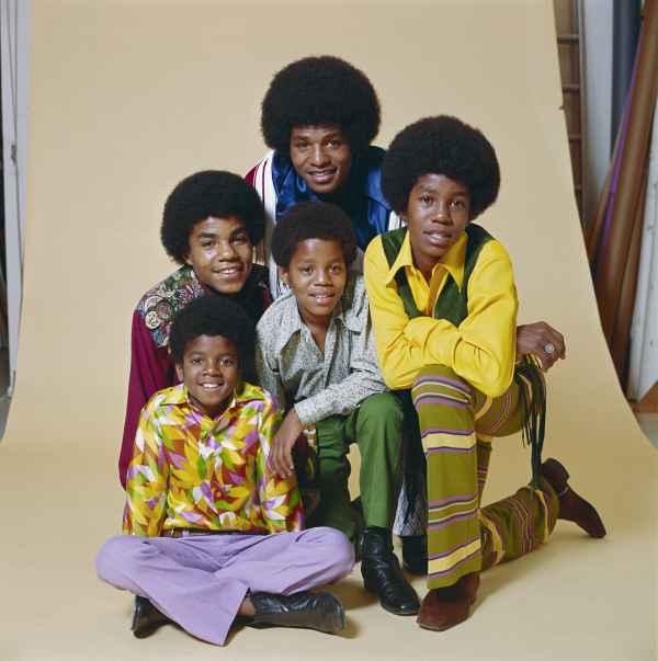 Everything to Know About the MIchael Jackson Biopic: Cast and More | Us ...