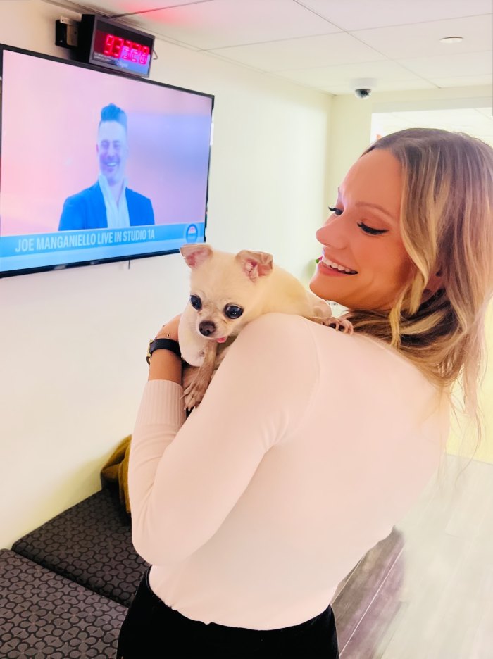 Joe Manganiello's GF Caitlin Shares Photo in 'Today' Dressing Room | Us ...